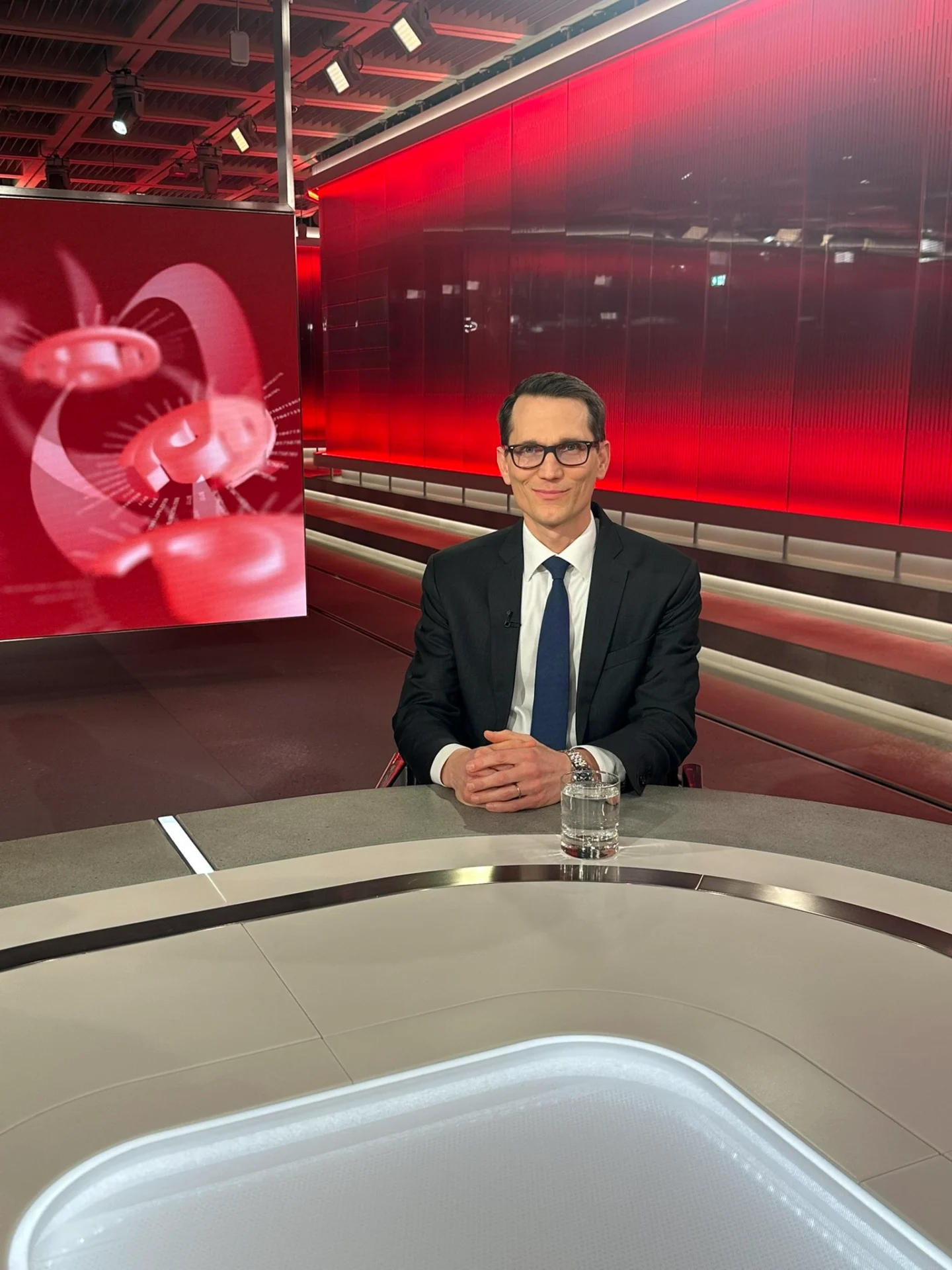 瑞士国家银行总裁马丁·施莱格尔（Martin Schlegel）拒绝比特币储备金 - 币界网